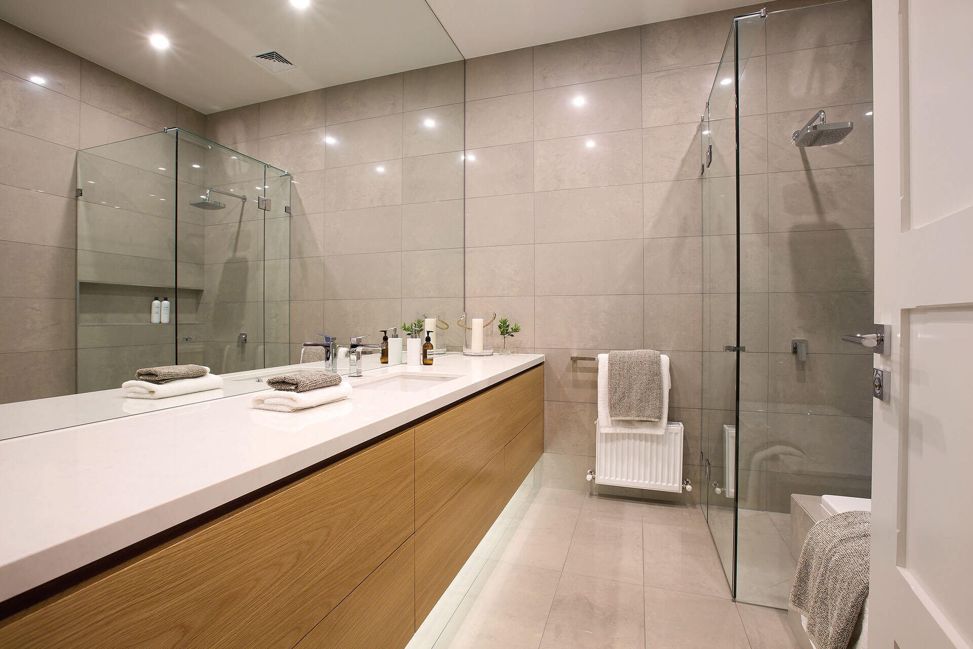 Frameless Shower Screens Hawthorn | Totally Frameless Glass